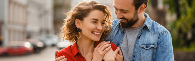 Famous Short People and Their Dates | UK Shorter Singles